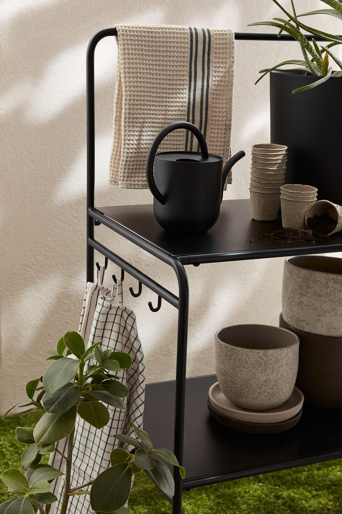 Metal Side Table | H&M UAE