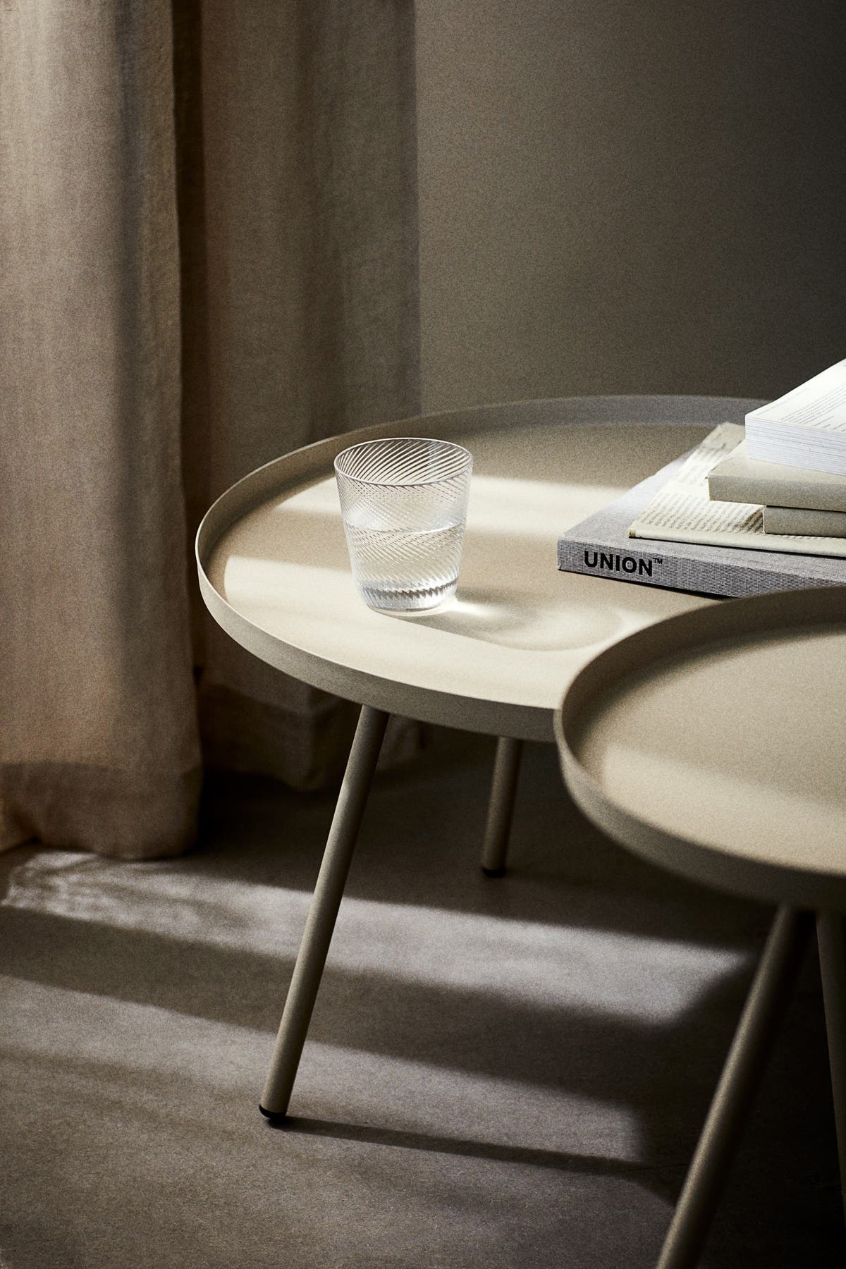 Low Side Table | H&M UAE